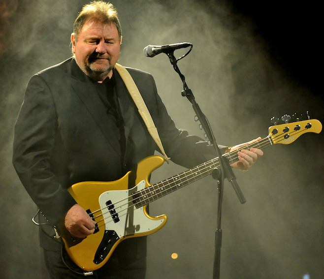 Interview: Greg Lake (Emerson Lake & Palmer, King Crimson, Solo) | Hit ...