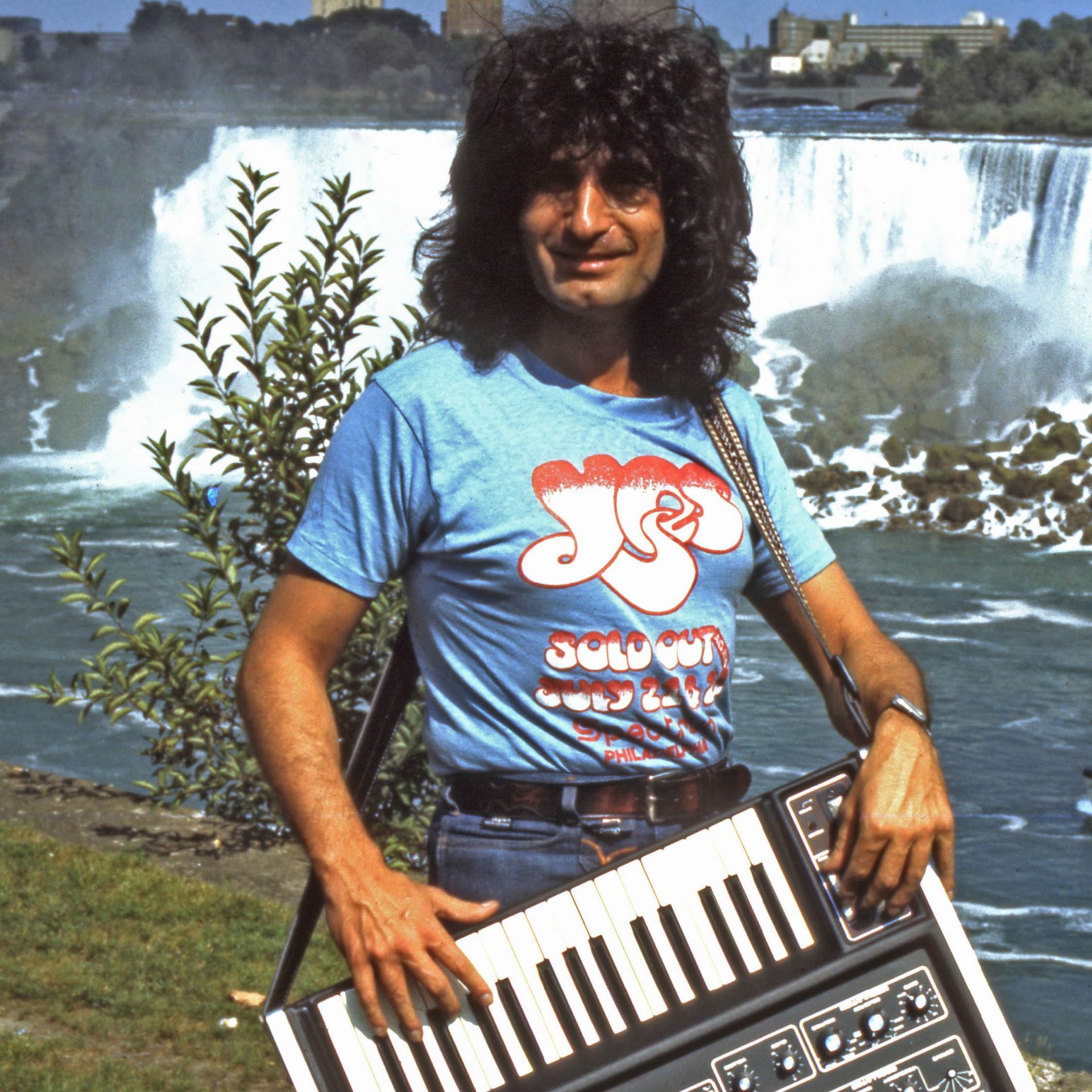 Interview: Patrick Moraz (solo, Yes, The Moody Blues) | Hit Channel