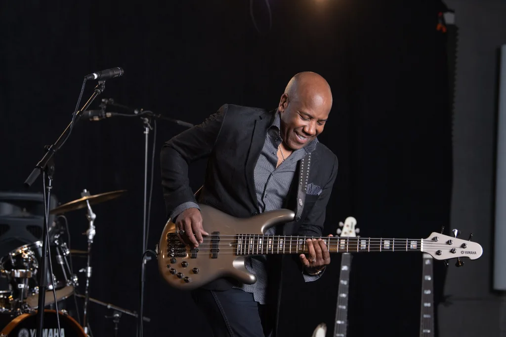 Interview: Nathan East (solo, Eric Clapton, Fourplay, Michael Jackson ...