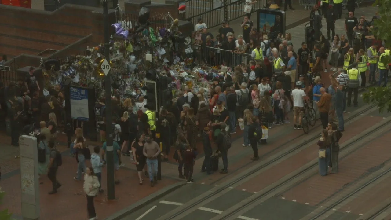 Ozzy Osbourne Funeral Draws Thousands In Birmingham Tribute Parade ...